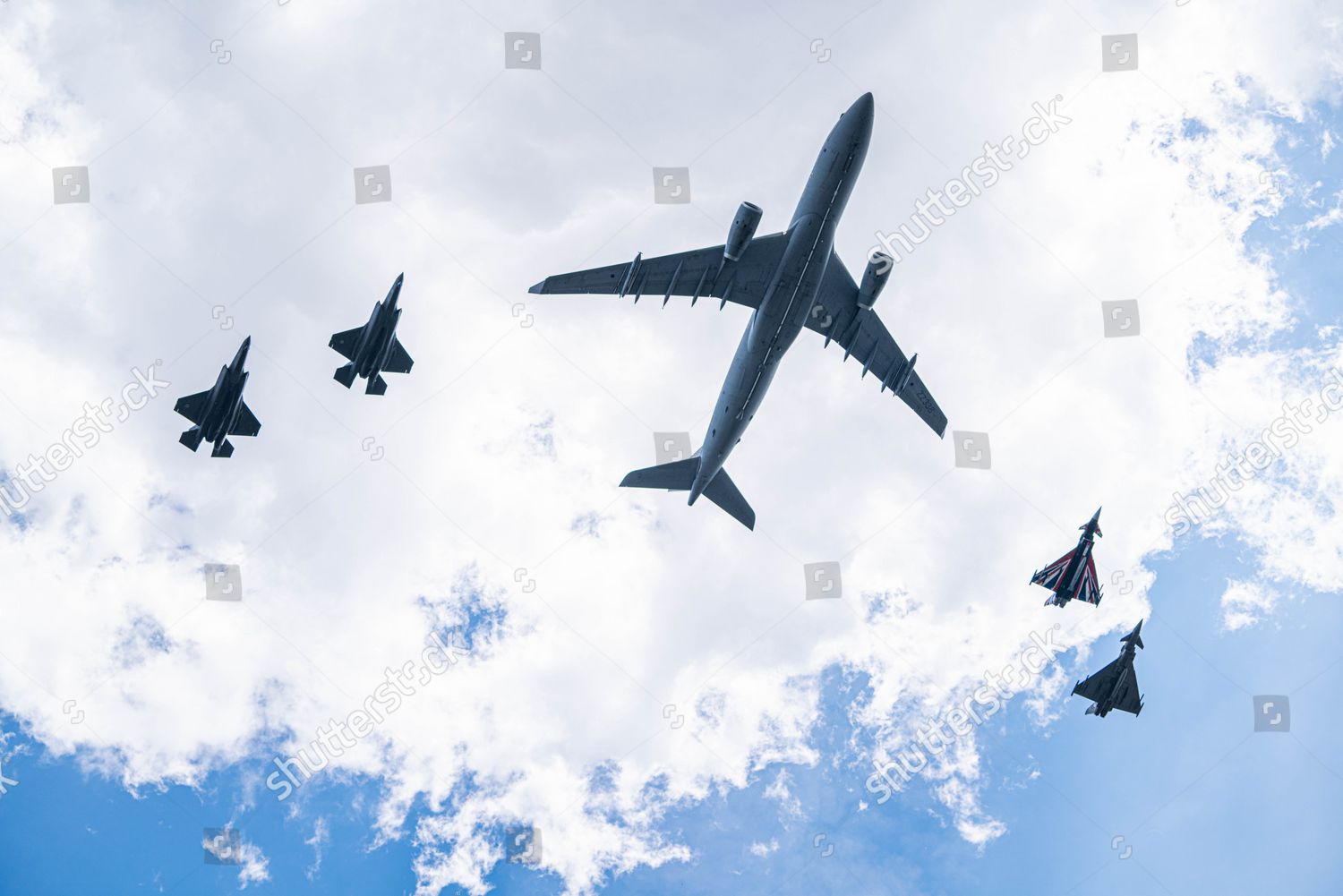 70 Aircraft Royal Navy Apache Helicopters Editorial Stock Photo - Stock ...