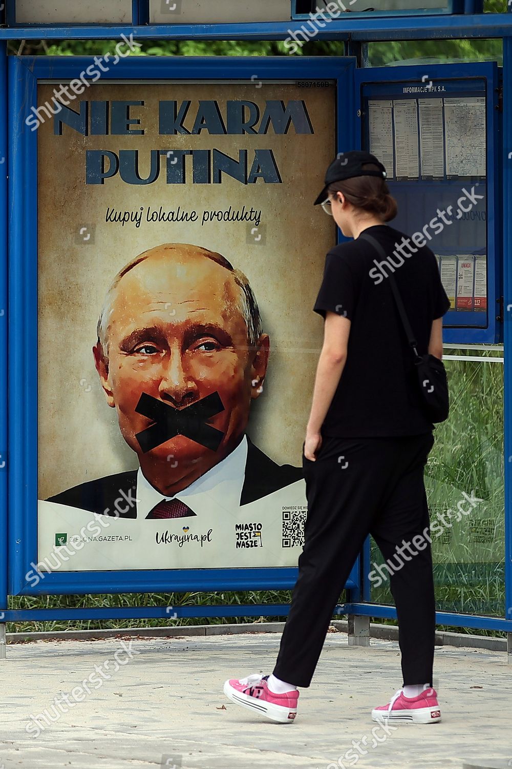Traveler Looks Poster Showing Vladimir Putin Editorial Stock Photo ...