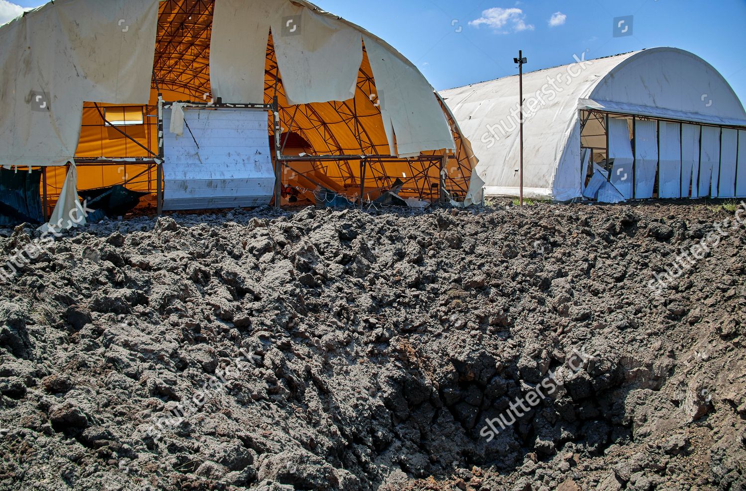 Crater Destroyed Building Aftermath Rocket Attack Editorial Stock Photo ...