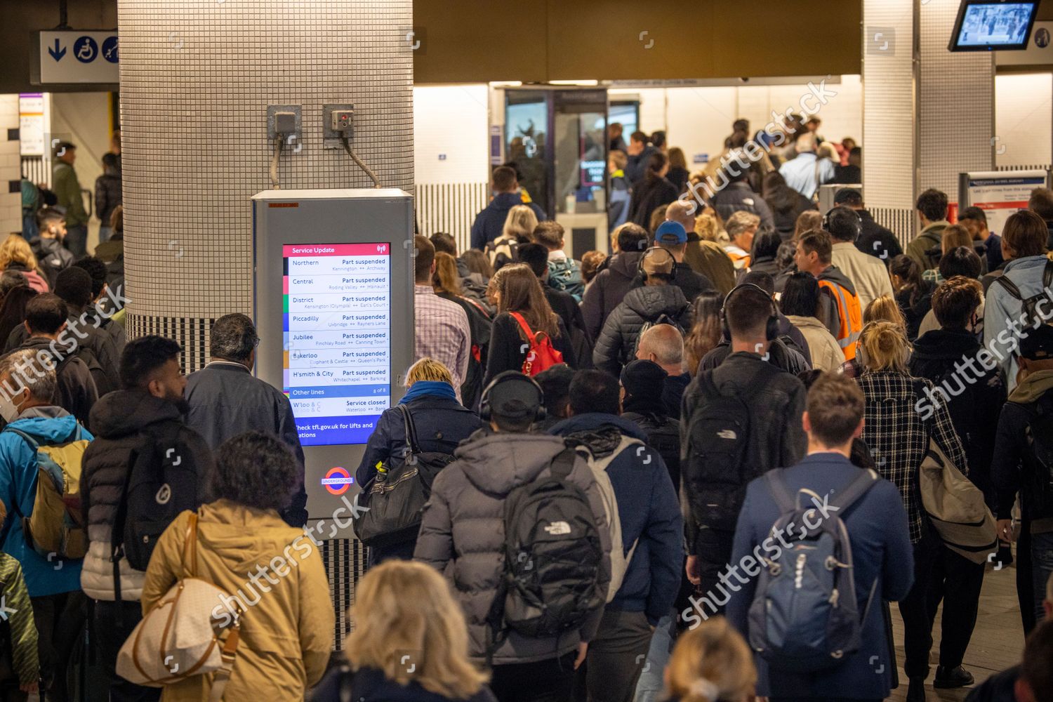 Commuters Enter Liverpool Street Station Tube Editorial Stock Photo ...