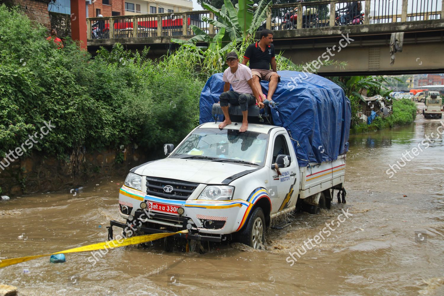 Submerged Vehicle Towed Submerged Vehicle Which Editorial Stock Photo ...