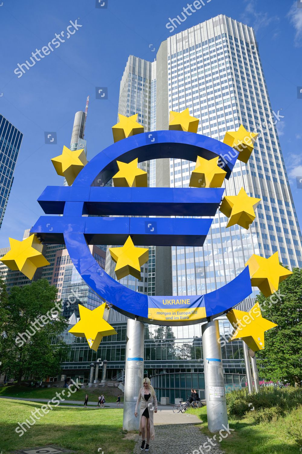 Euro Logo Eurotower Ecb Kaiserstrasse Frankfurt Editorial Stock Photo ...