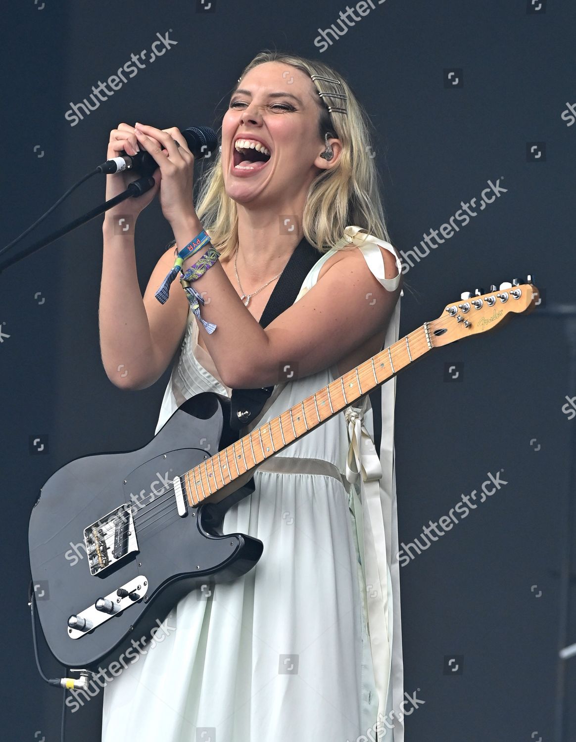 Ellie Rowsell Wolf Alice Performs On Editorial Stock Photo - Stock ...