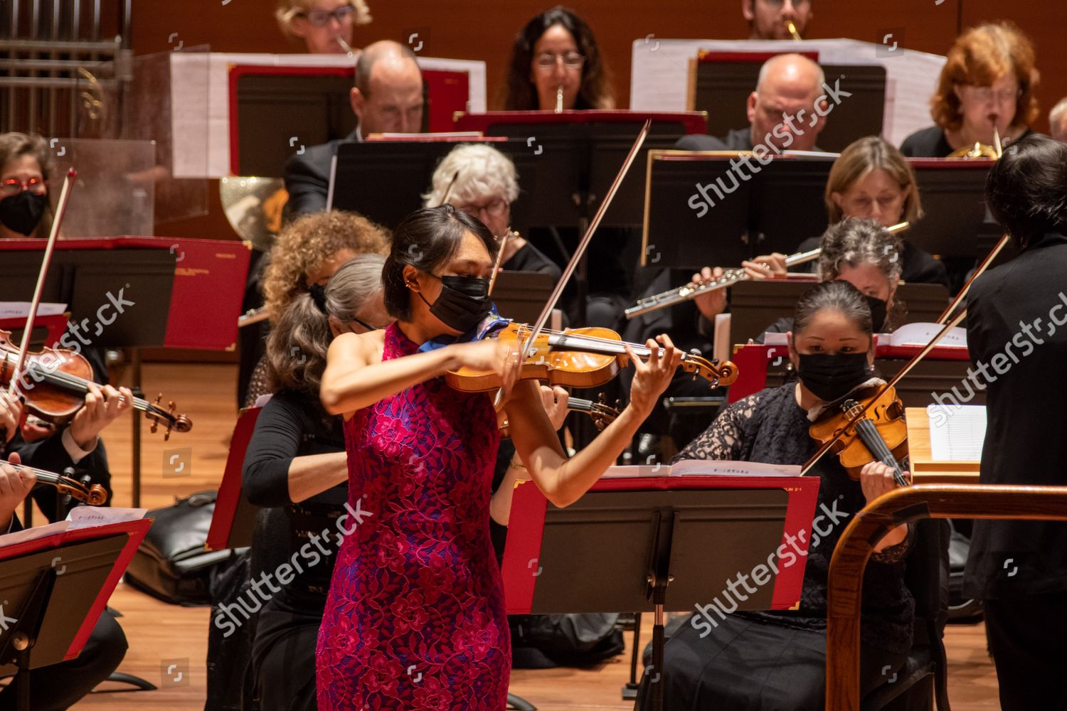 Violinist Nancy Zhou Front C Performs Editorial Stock Photo - Stock ...