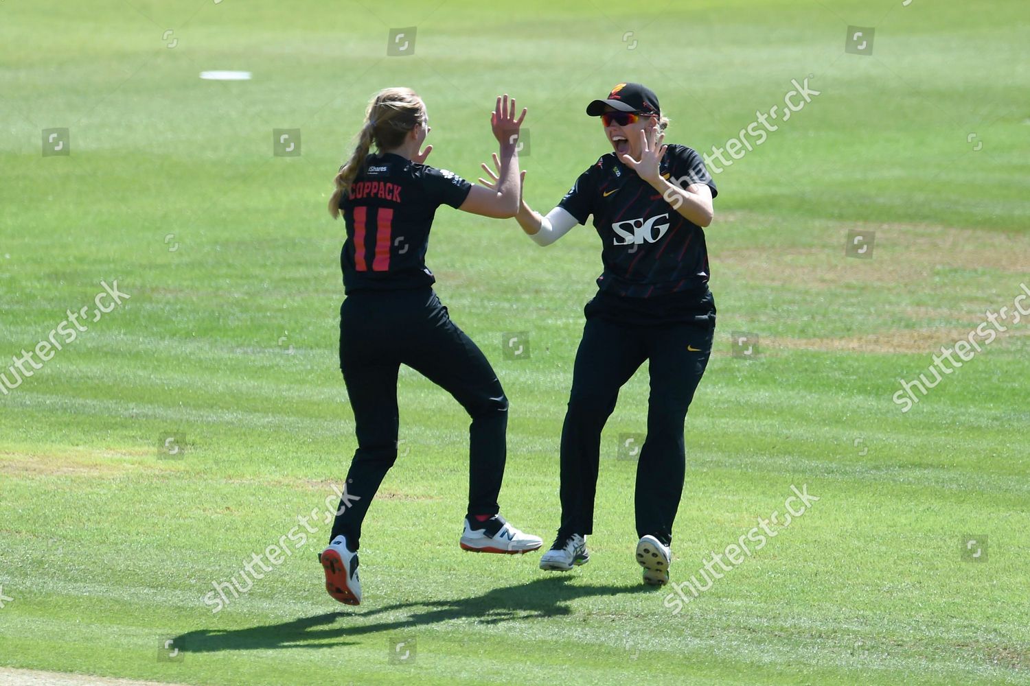Kate Coppack Kelly Castle Sunrisers Celebrate Editorial Stock Photo ...