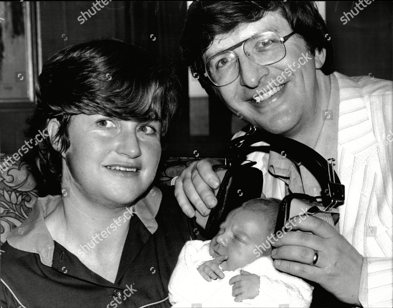 Radio Dj Simon Bates His Wife - Foto de stock de contenido editorial ...