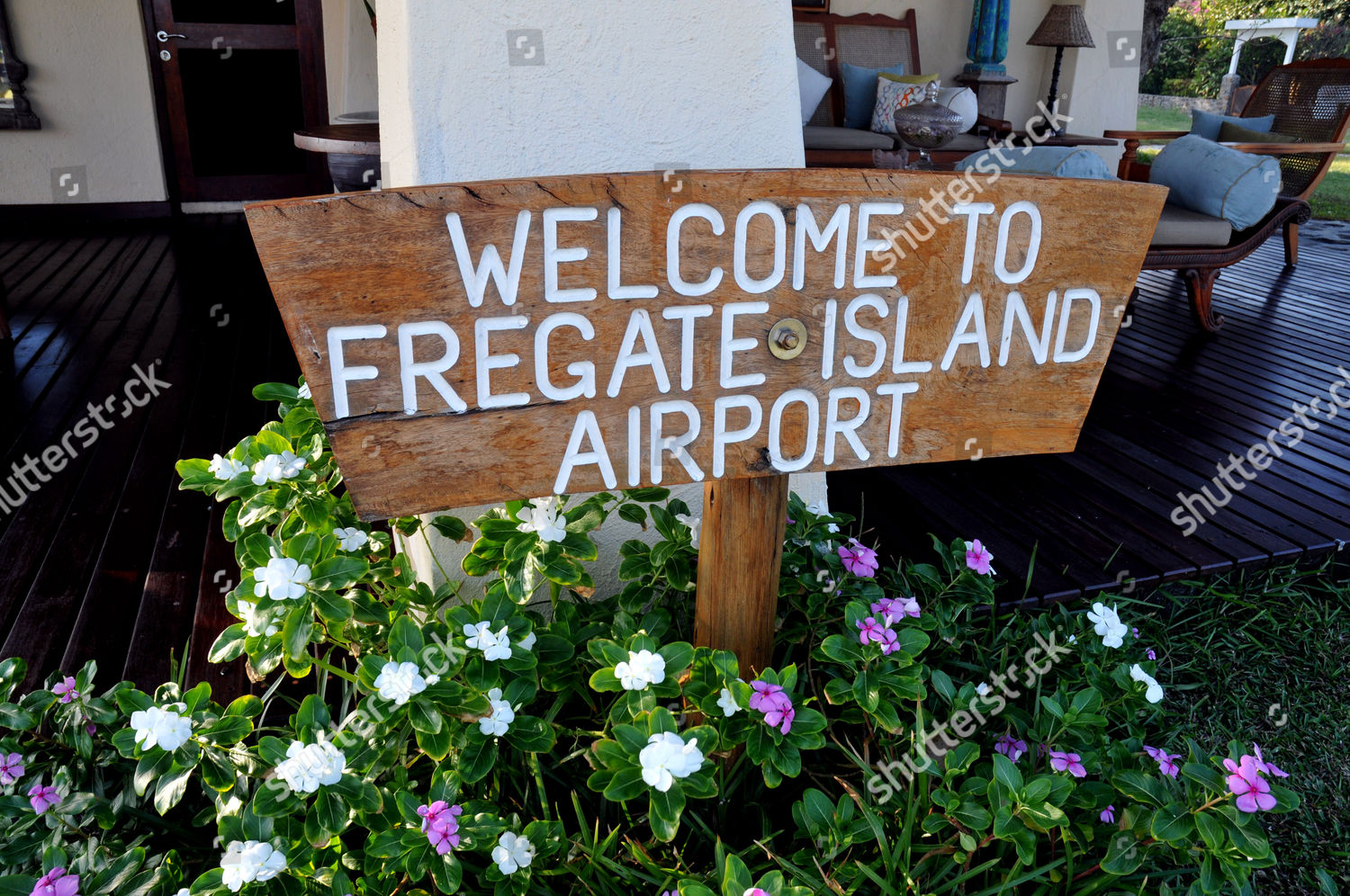 Welcome Sign Airport Arrival Area Fregate Editorial Stock Photo - Stock ...