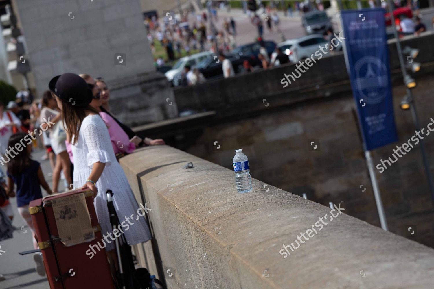 Champ De Mars Allee Adrienne Lecouvreur Editorial Stock Photo - Stock ...