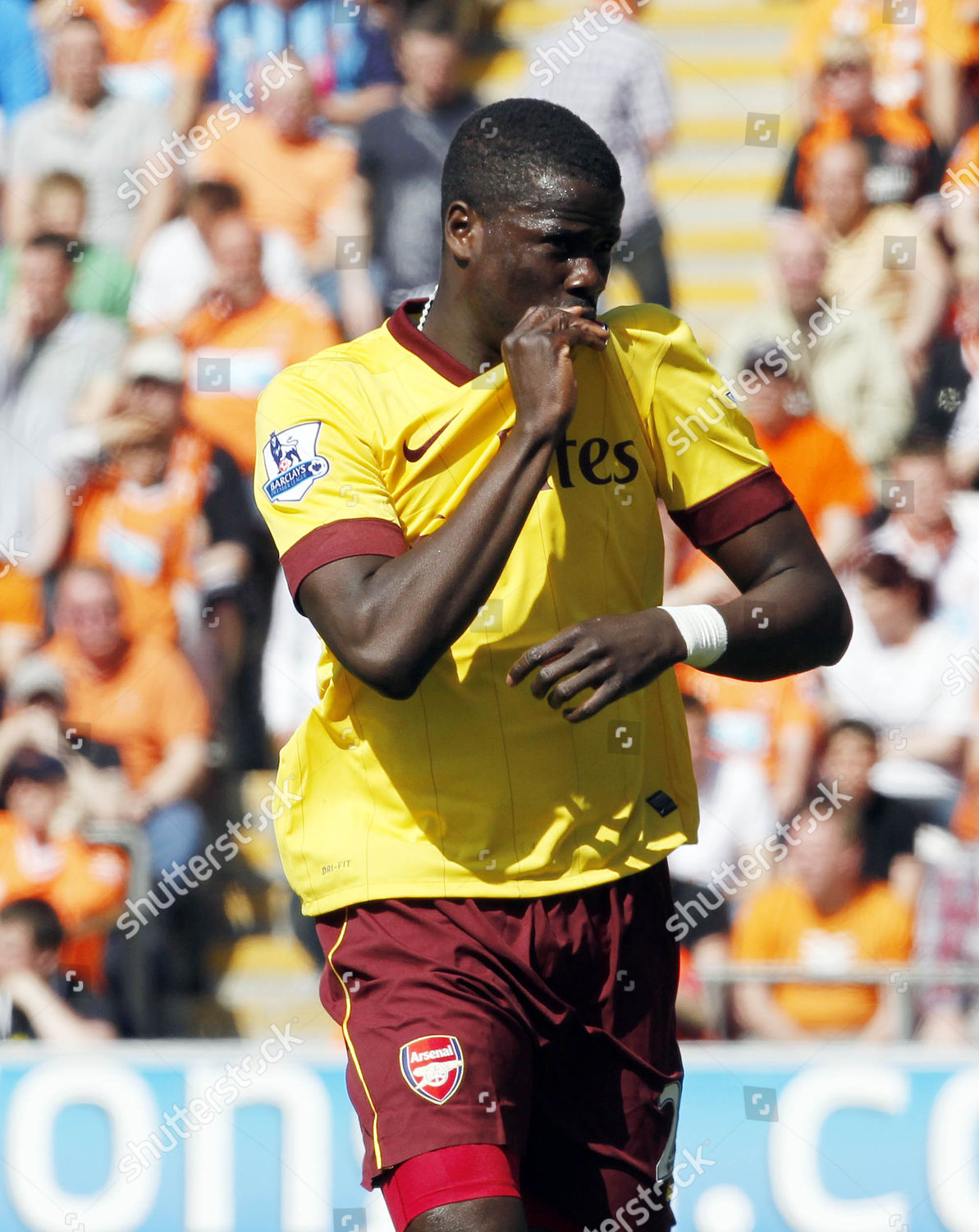 Emmanuel Eboue Arsenal Celebrates Scoring His Editorial Stock Photo ...