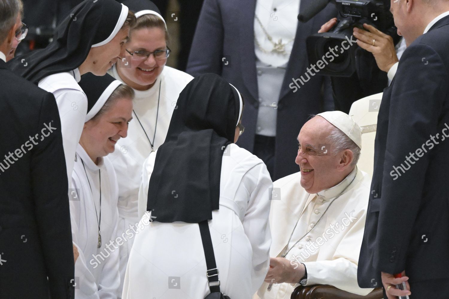 Pope Francis Greets Group Nuns End Editorial Stock Photo - Stock Image ...