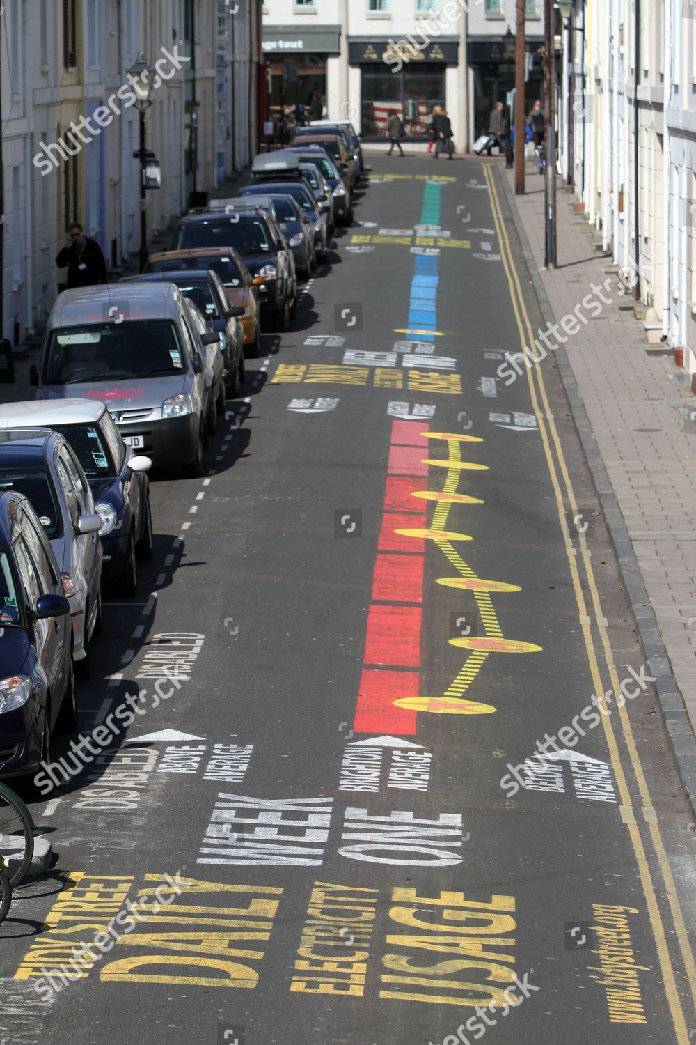 Graffiti Graph Comparing Tidy Street Residents Editorial Stock Photo ...