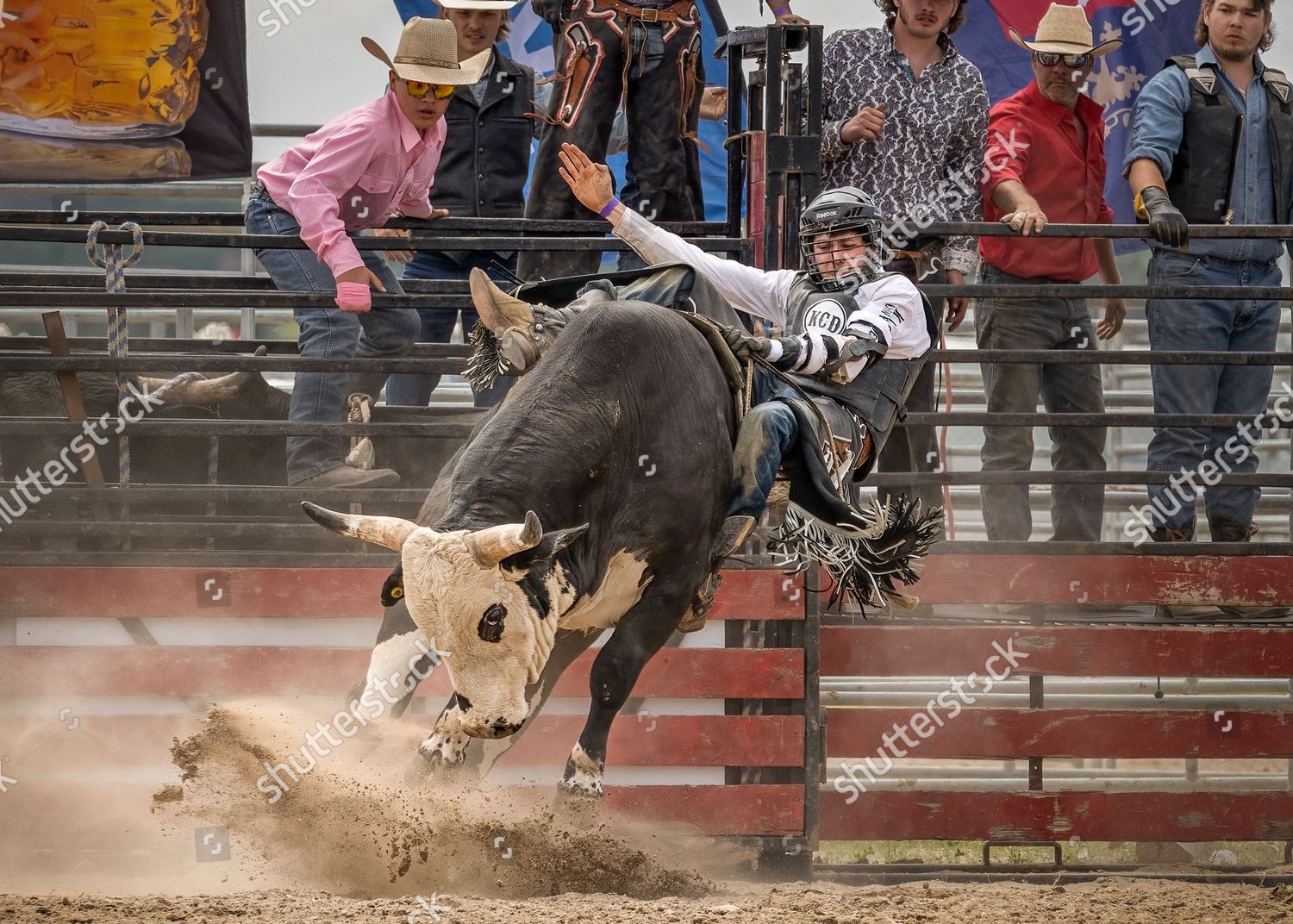 Dramatic Pictures Show Seasoned Traditional Cowboys Editorial Stock ...