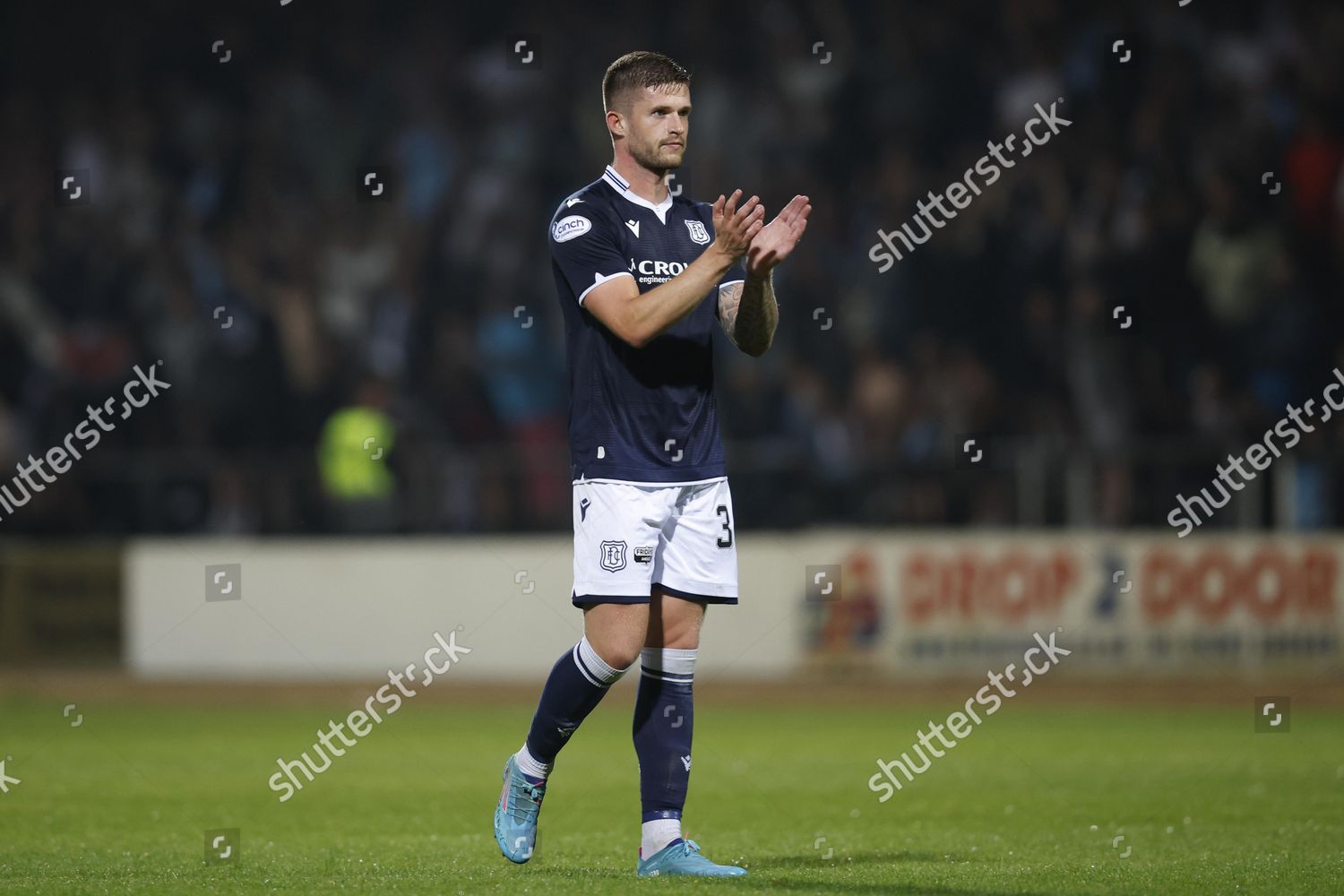Joe Grayson Dundee Applauds Fans End Editorial Stock Photo - Stock ...