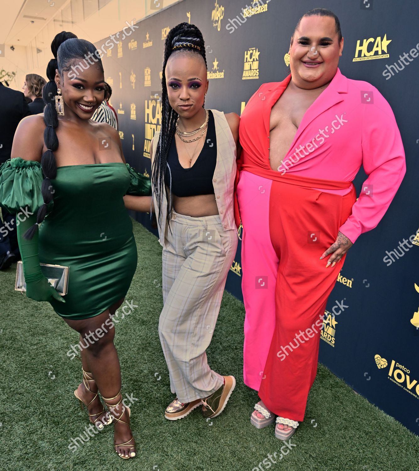 Sydney Bell Nneka Onuorah Jayla Sullivan Editorial Stock Photo - Stock ... Sydney Bell Nneka Onuorah Jayla Sullivan Editorial Stock Photo - Stock ...