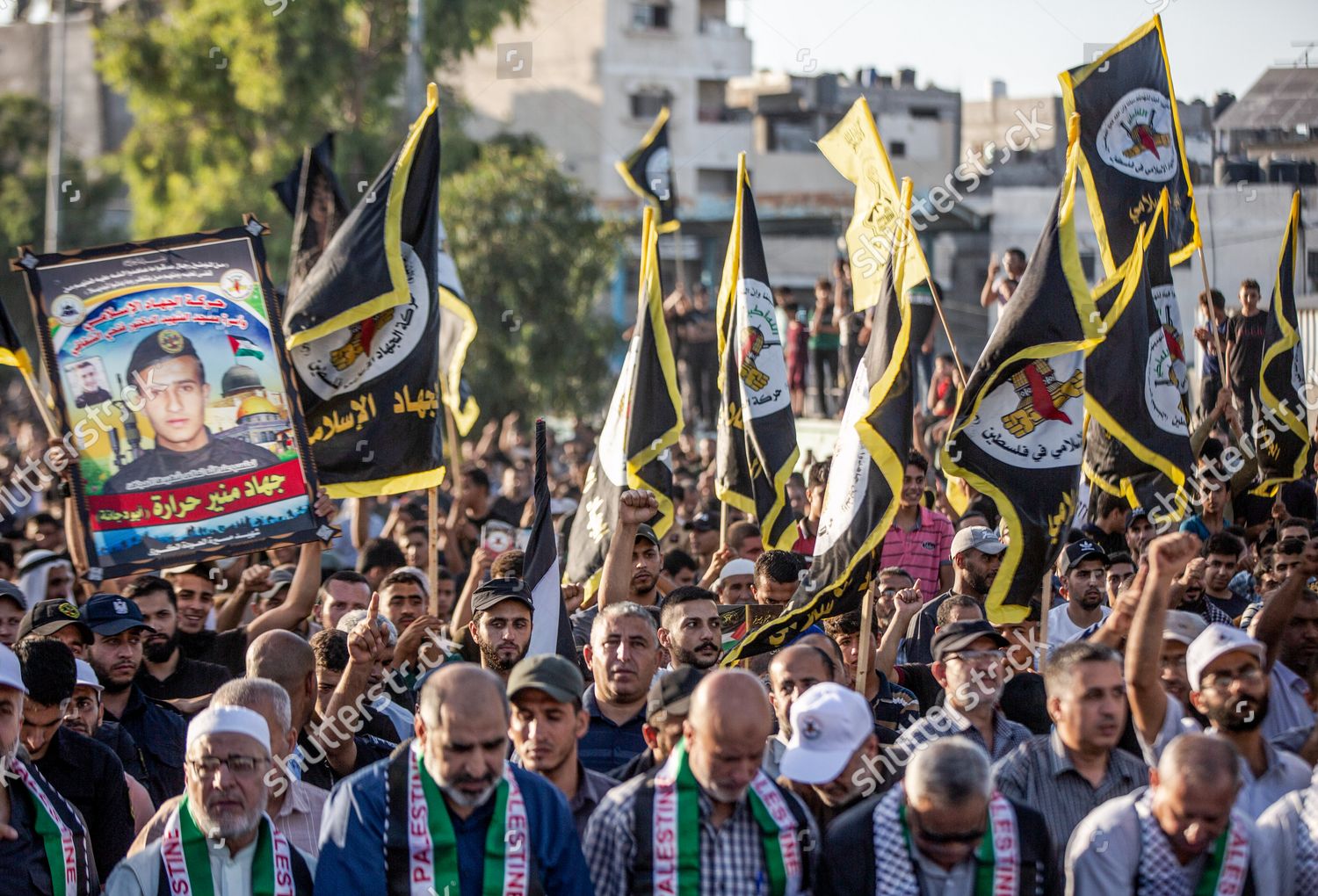 Islamic Jihad Supporters Wave Their Flags Editorial Stock Photo - Stock ...