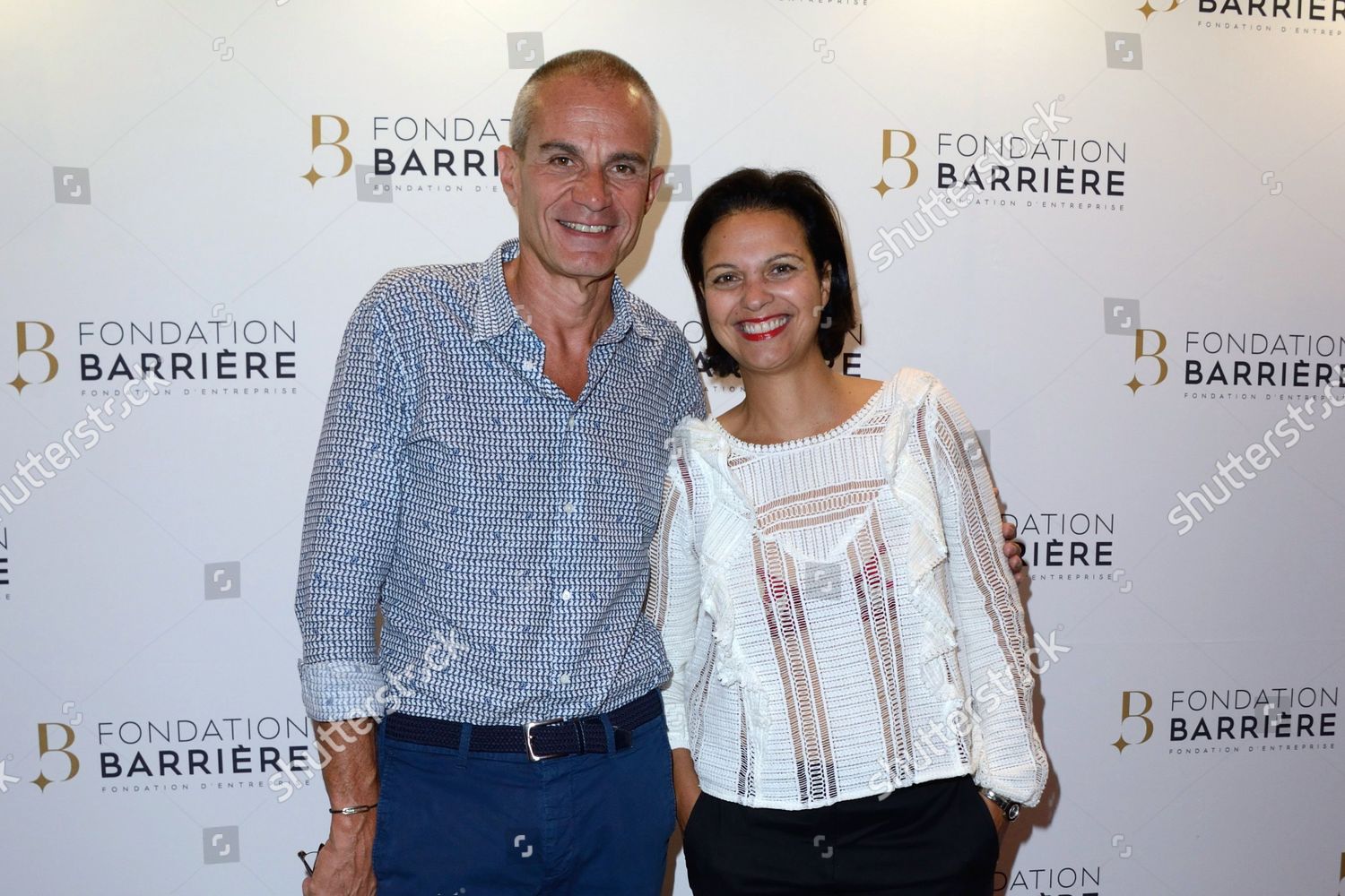 Laurent Weil Et Isabelle Giordano Assistent Editorial Stock Photo ...
