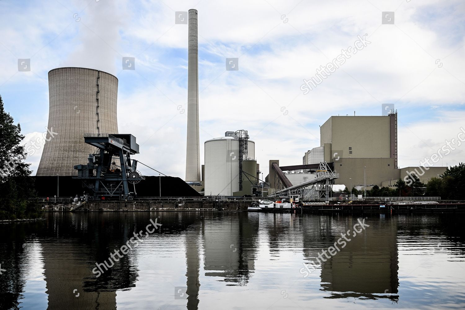 Steam Rises Hardcoalfired Power Plant Heyden Editorial Stock Photo ...