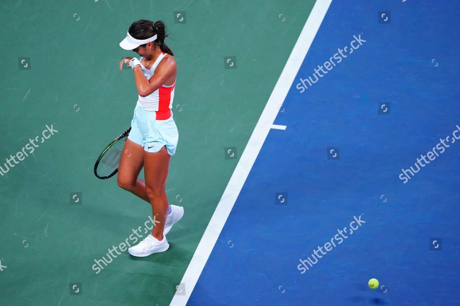 Emma Raducanu Reacts After Being Broken Editorial Stock Photo - Stock ...