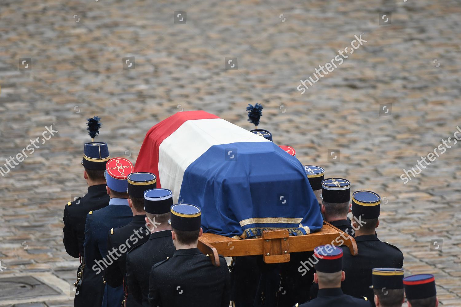 French Honour Guards Carry Flagdraped Coffin Editorial Stock Photo ...
