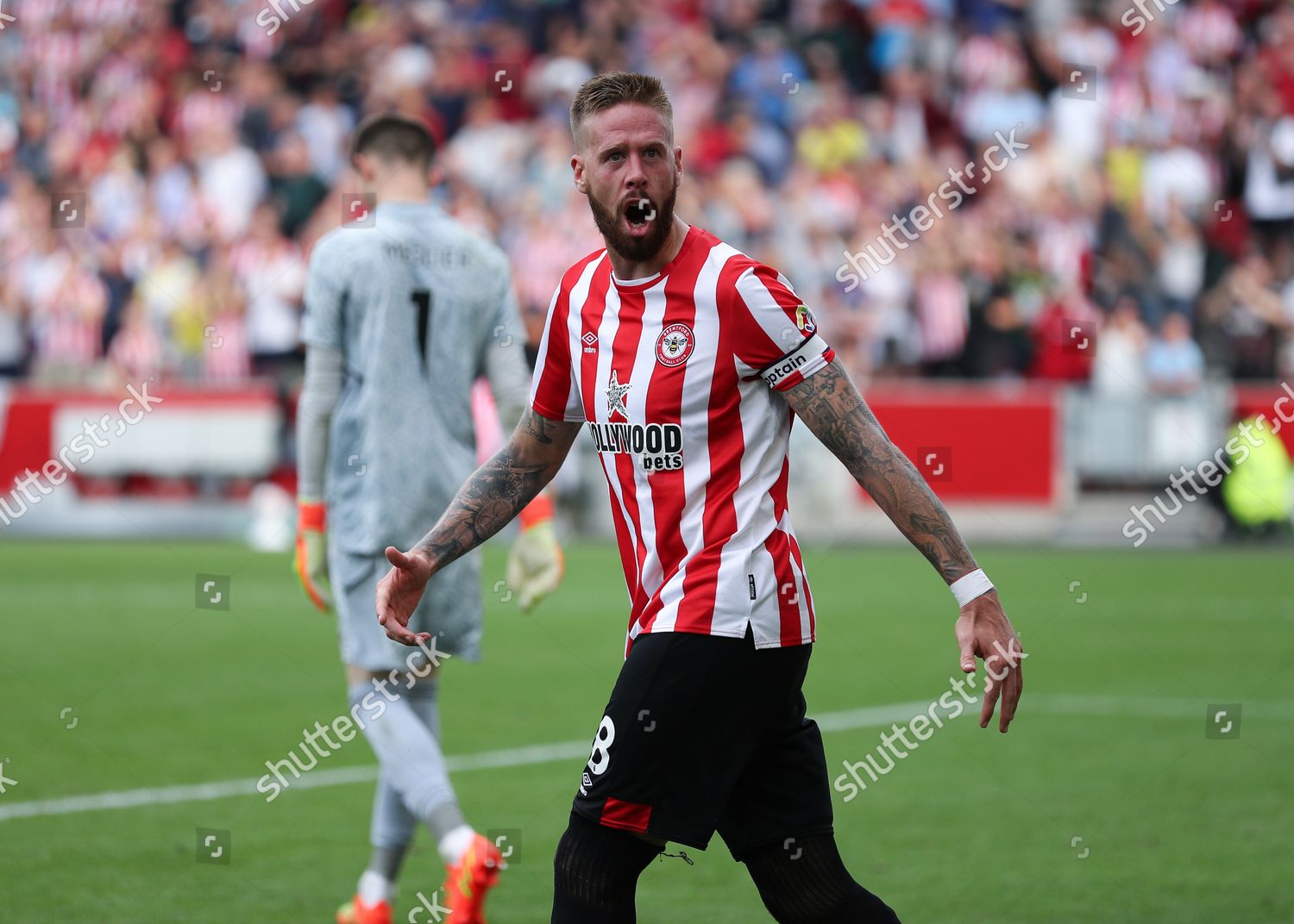 Pontus Jansson Brentford Celebrating Towards Brentford Editorial Stock Photo - Stock Image ...