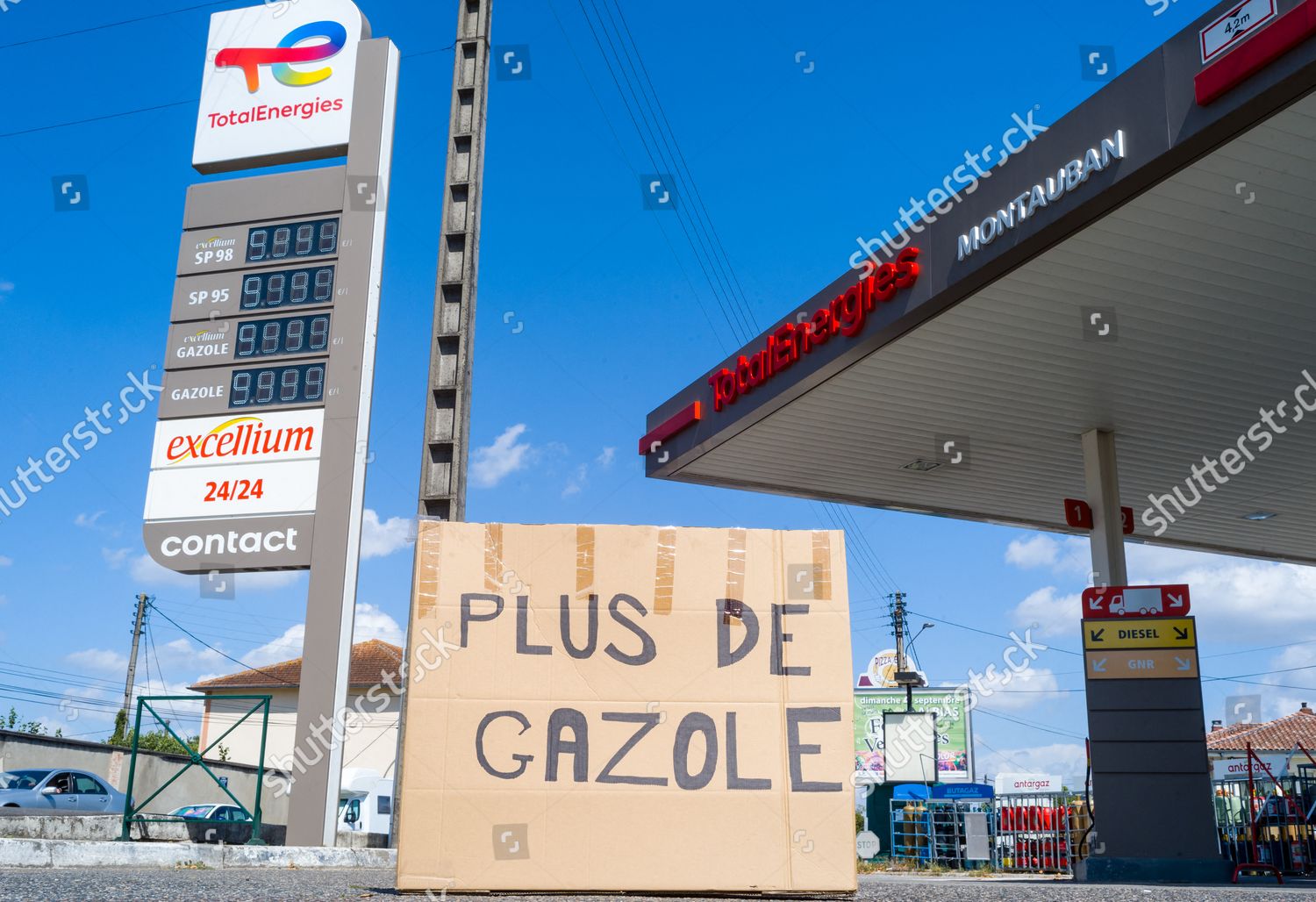 Total Energies Station Plus De Gazole Editorial Stock Photo - Stock ...