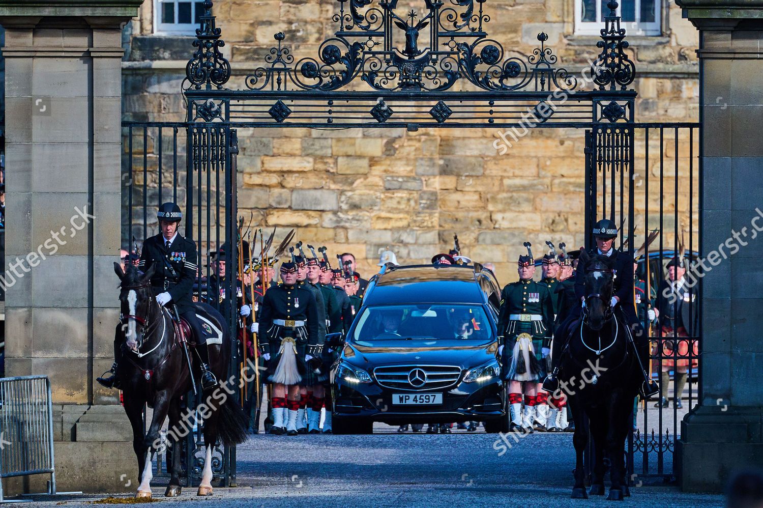 Hearse Carrying Queens Coffin Emerges Gates Editorial Stock Photo ...