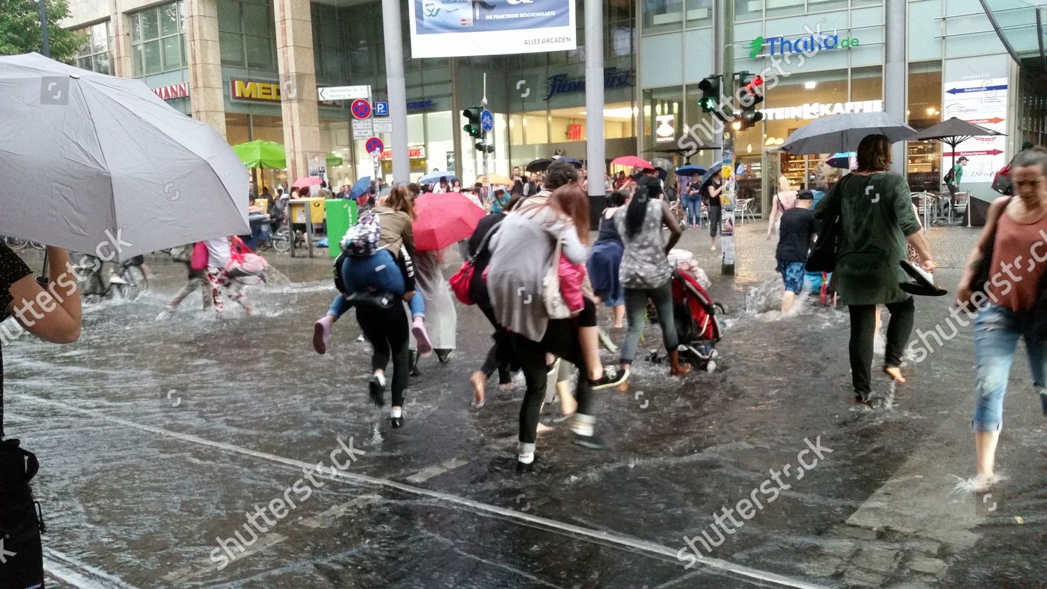 During Storm Heavy Rain Passersby Walk Editorial Stock Photo - Stock ...
