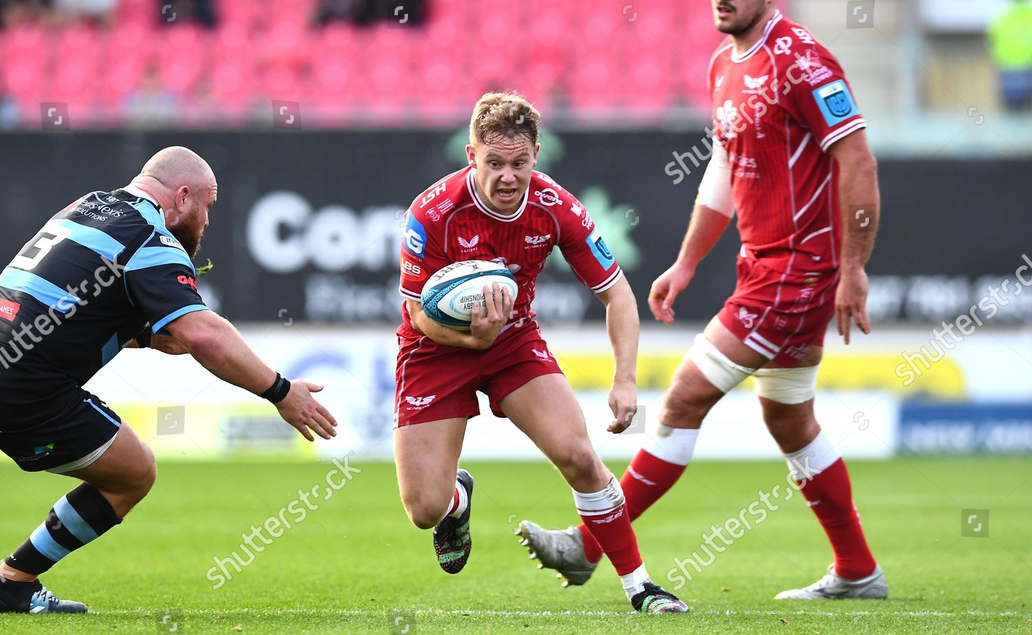 Sam Costelow Scarlets Gets Past Dmitri Editorial Stock Photo - Stock ...