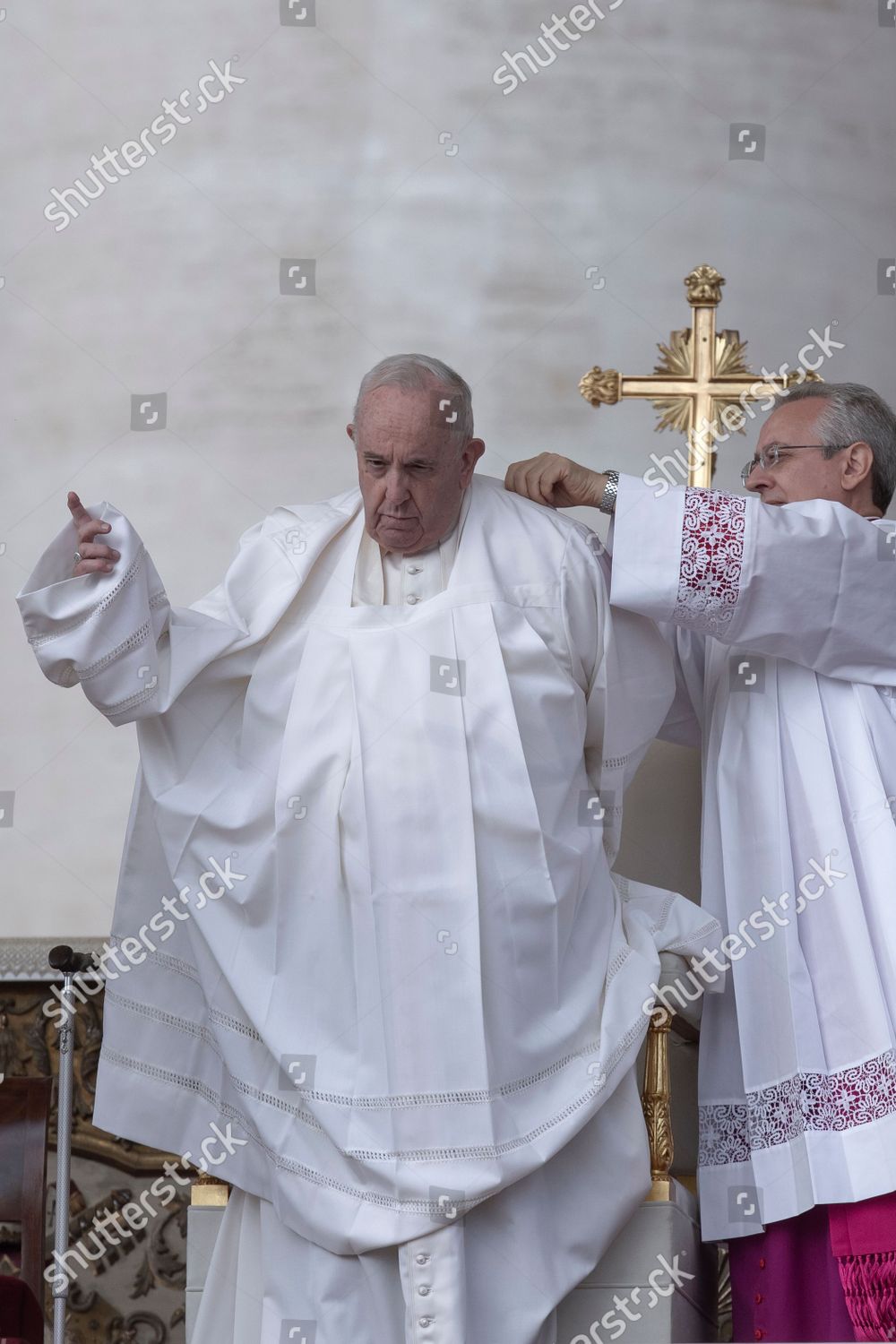 Pope Francis Helped Wear Liturgical Vestments Editorial Stock Photo ... Pope Francis Helped Wear Liturgical Vestments Editorial Stock Photo ...