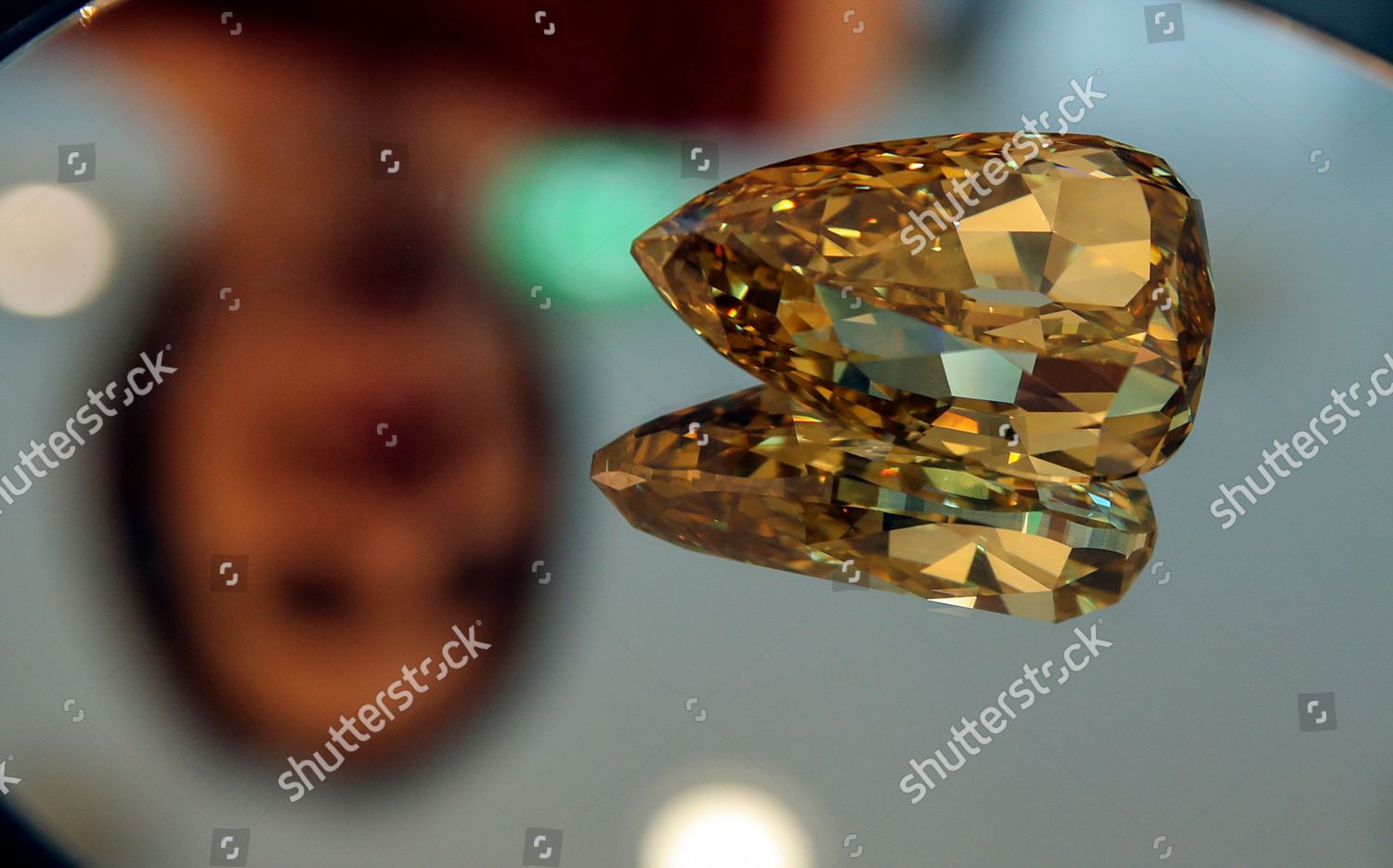 Golden Canary Diamond On Display Sothebys Editorial Stock Photo - Stock ...