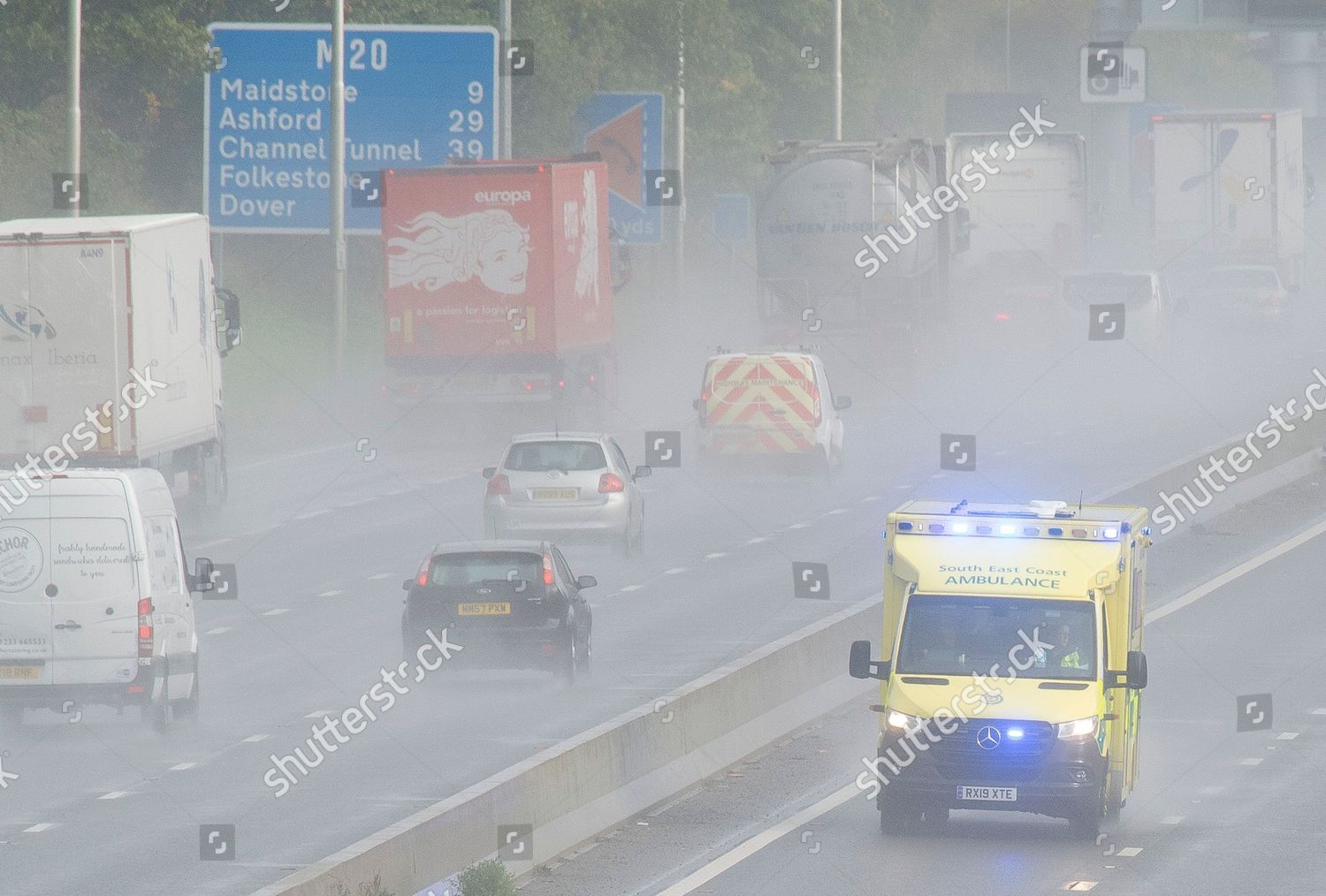 Ambulance Responding 999 Call Fast Lane Editorial Stock Photo - Stock ...