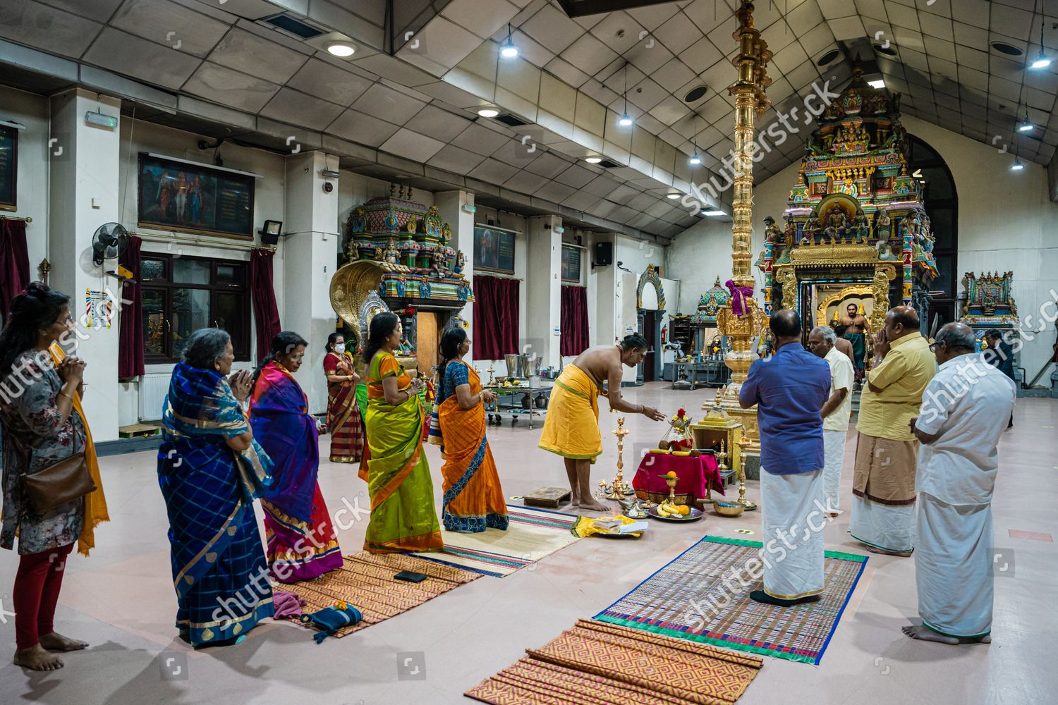 Puja Ceremony Conducted By Pandit Hindu Editorial Stock Photo - Stock ...
