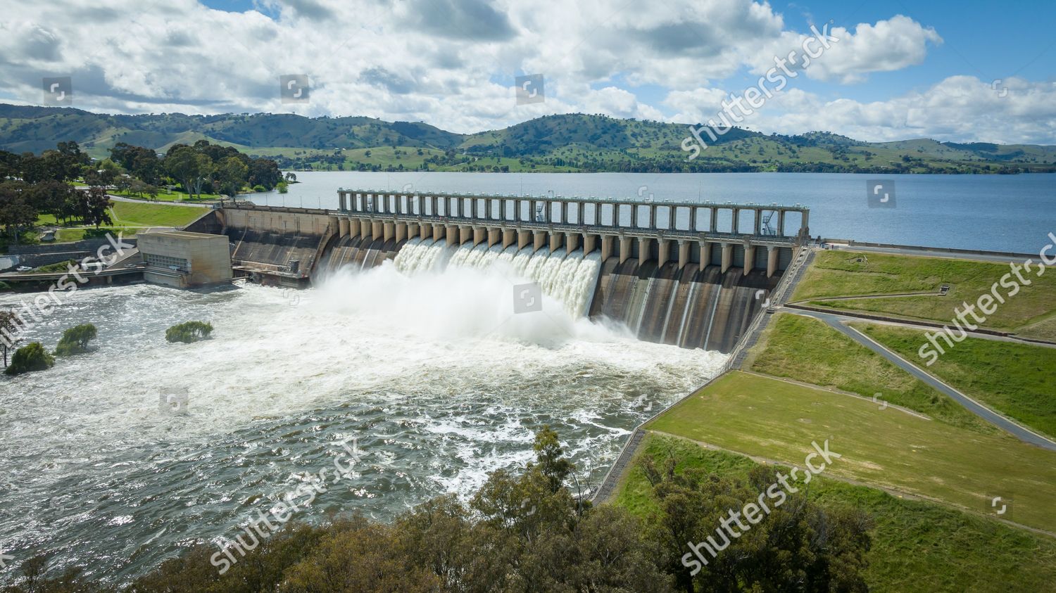 Aerial View Hume Dam Spilling 12 Editorial Stock Photo - Stock Image ...