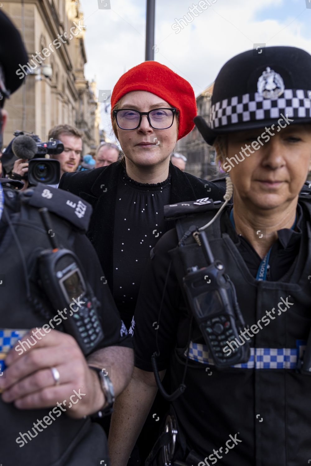 Nicholas Rossis Wife Miranda Knight Leaves Editorial Stock Photo ...