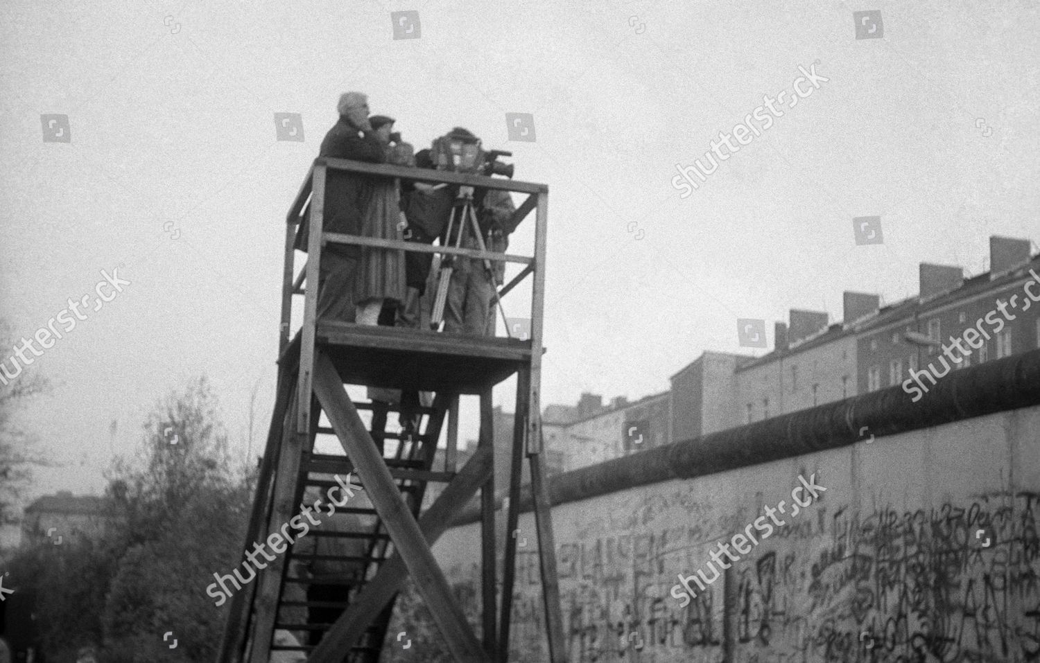 Television Crew Looks Over Berlin Wall Editorial Stock Photo - Stock ...