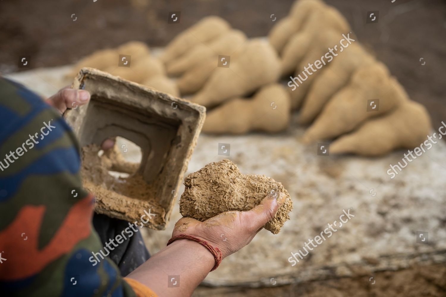 Worker Uses Mixed Soil Make Statues Editorial Stock Photo - Stock Image ...