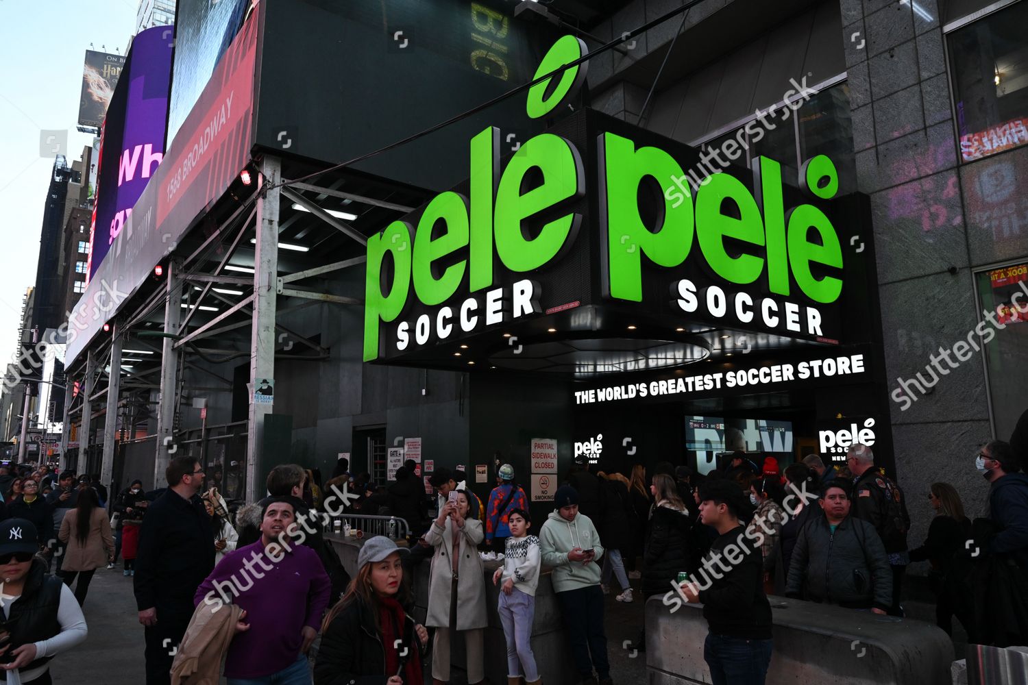 People Visit Pele Soccer Store Times Editorial Stock Photo - Stock ...
