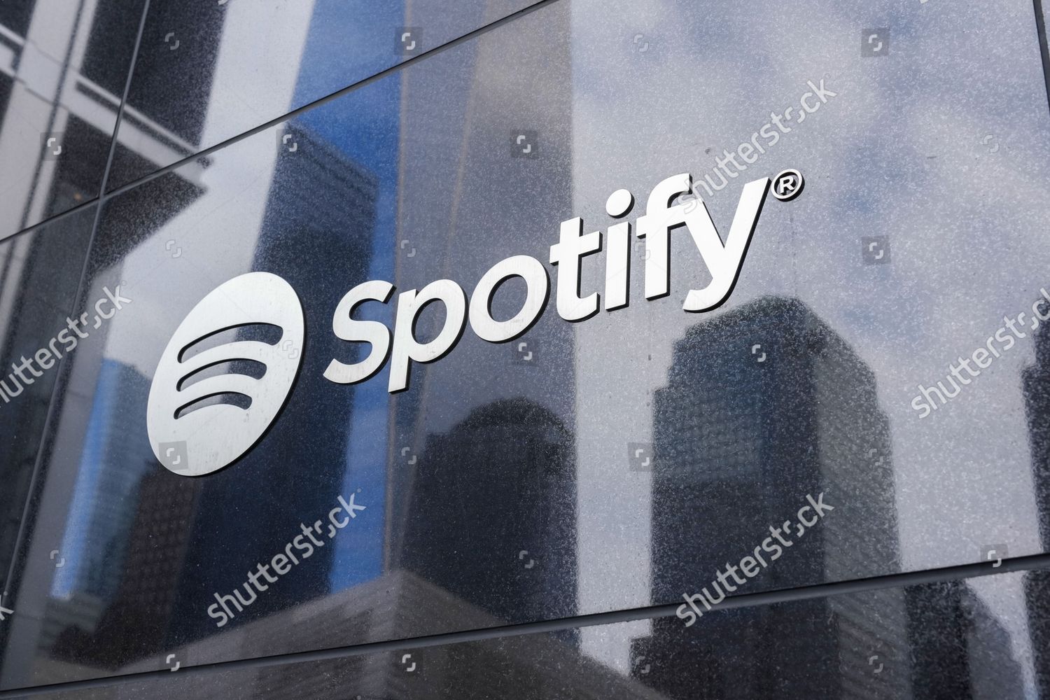 Spotify New York City Headquarters Entrance Editorial Stock Photo ...