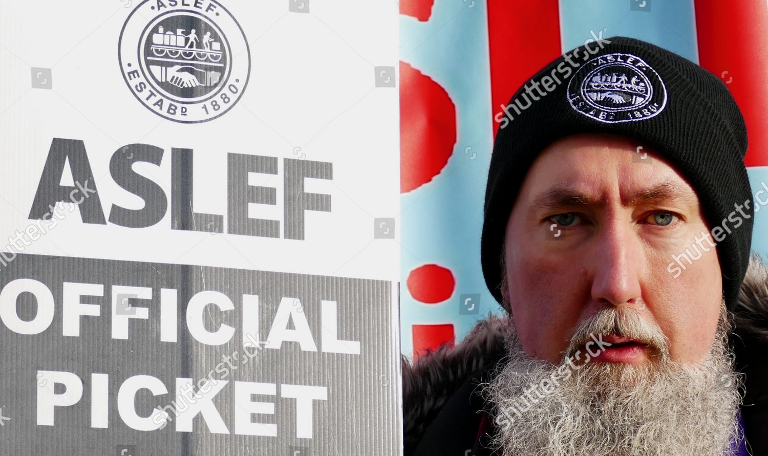 Official Aslef Picket Line Picketers Outside Editorial Stock Photo ...