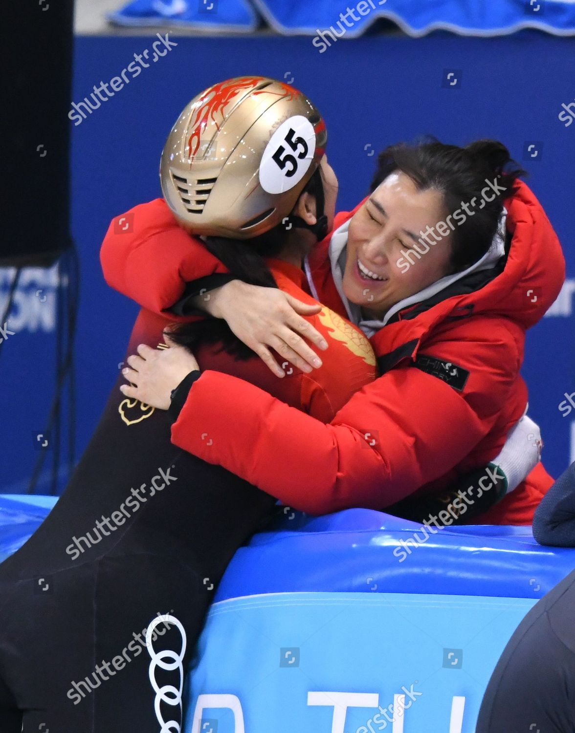 Zhang Chutong L China Hugs Zhang Editorial Stock Photo - Stock Image ...