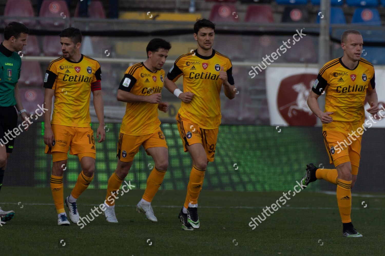 Mario Gargiulo Celebrates Gol 01 Editorial Stock Photo - Stock Image ...