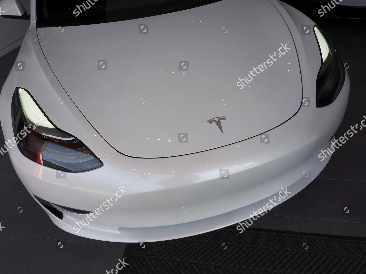 Tesla Electric Vehicles Ev Showroom Walnut Editorial Stock Photo ...