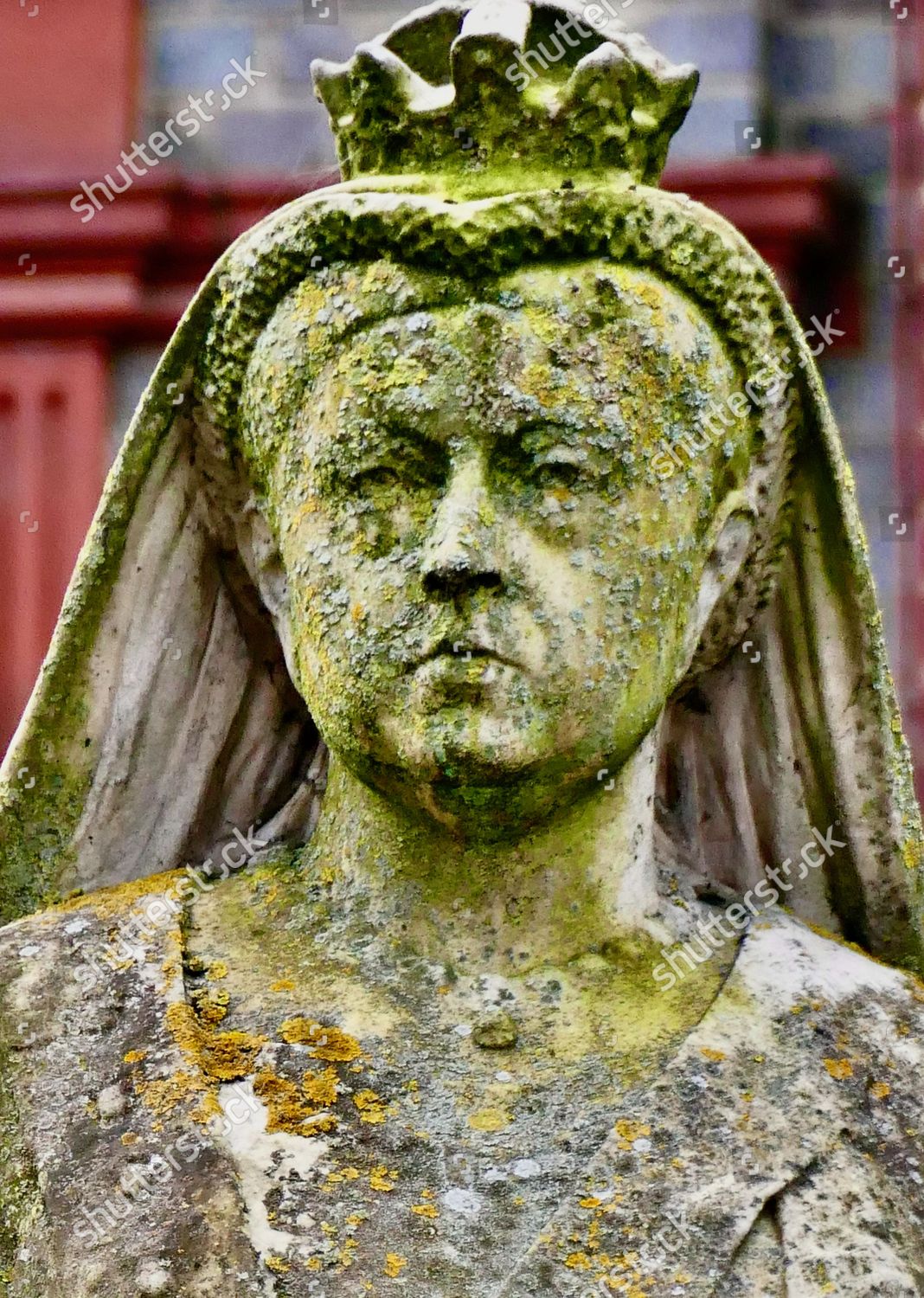 Queen Victoria Statue Prior Being Restored Editorial Stock Photo ...