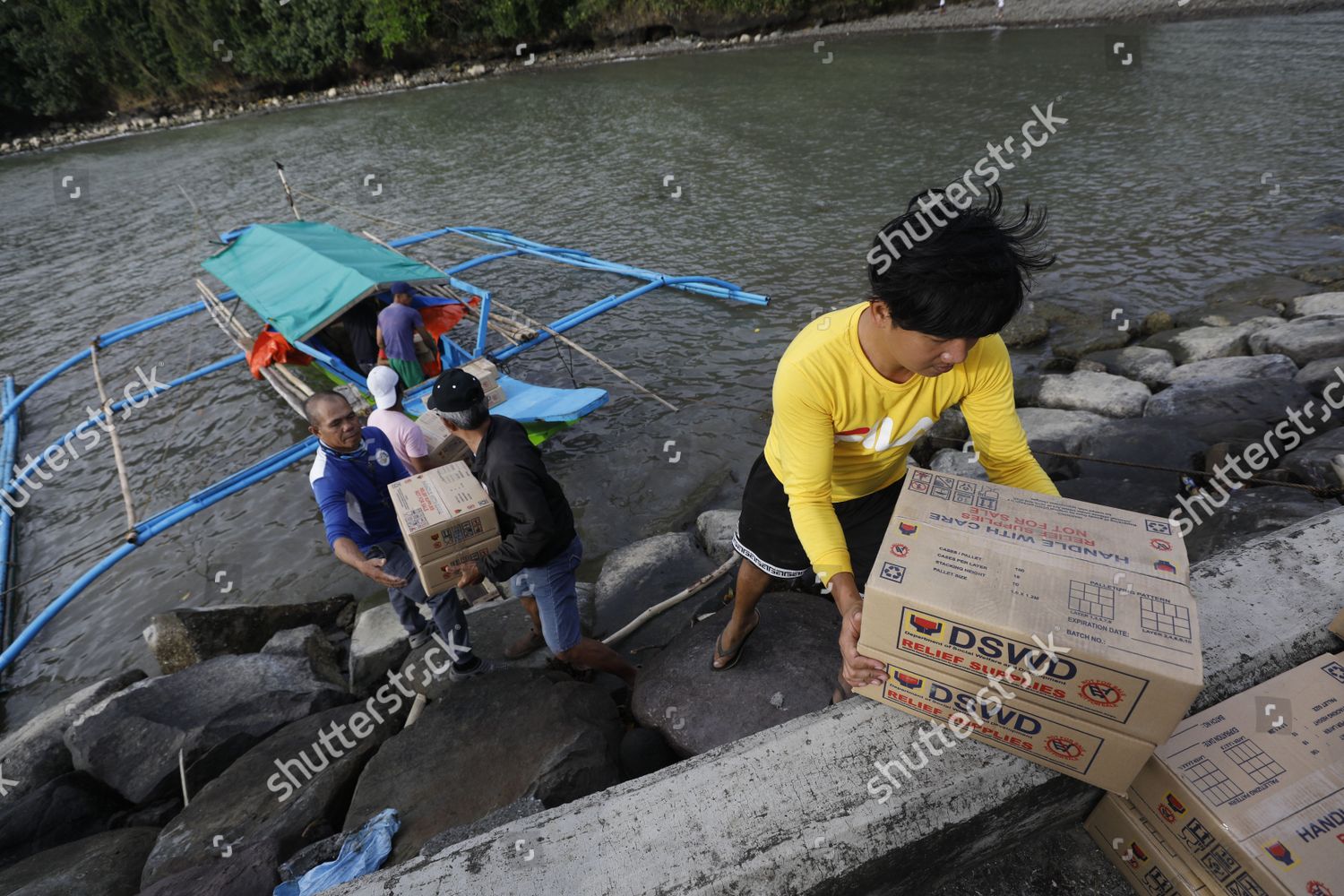 Government Workers Load Boxes Relief Goods Editorial Stock Photo ...