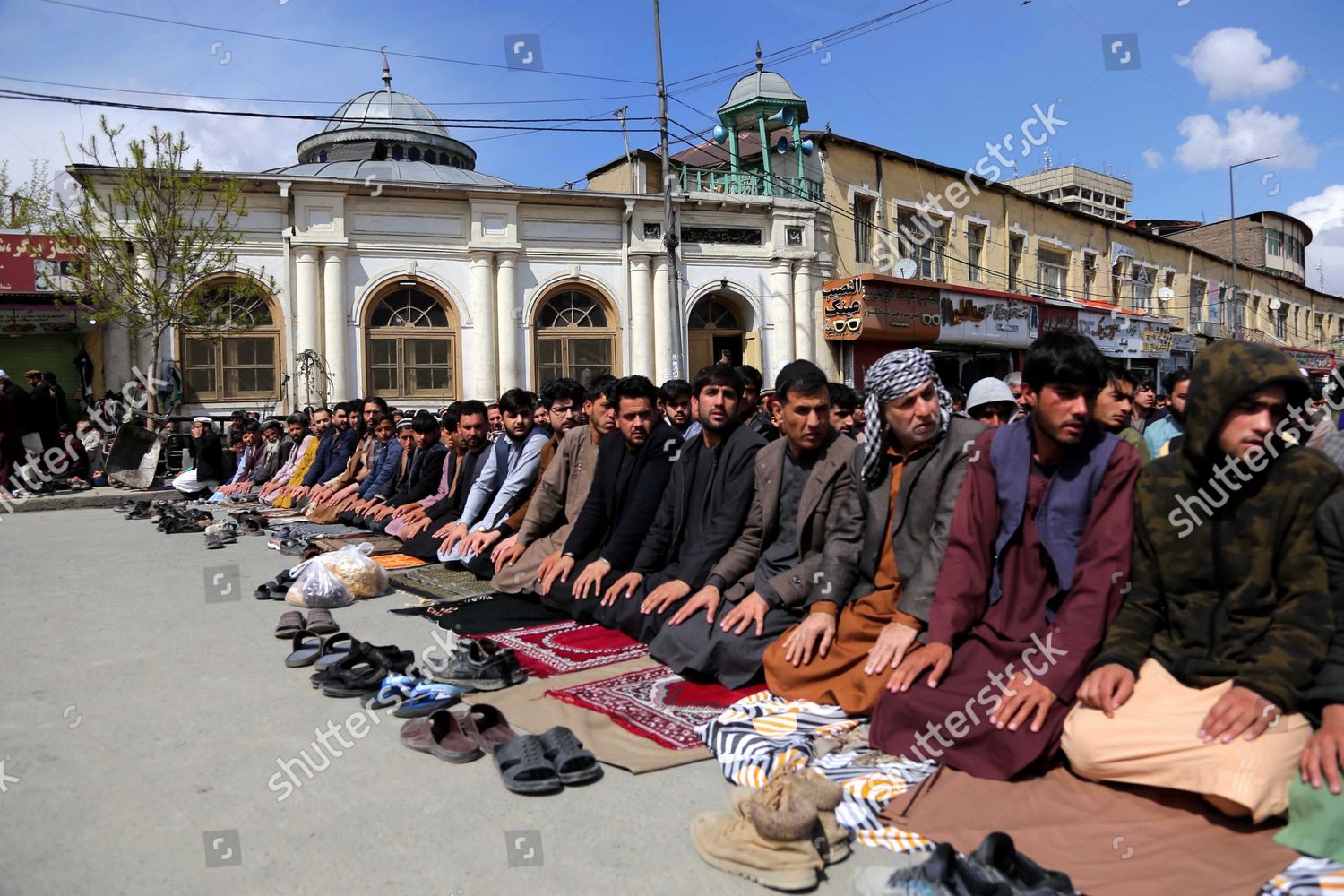 Afghan Muslims Attend Friday Congregational Prayers Editorial Stock ...
