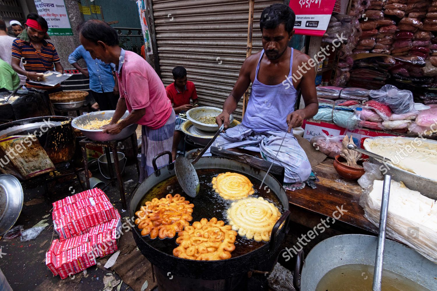 Dhakas Largest 400yearoldest Iftar Market Chawkbazar Editorial Stock ...