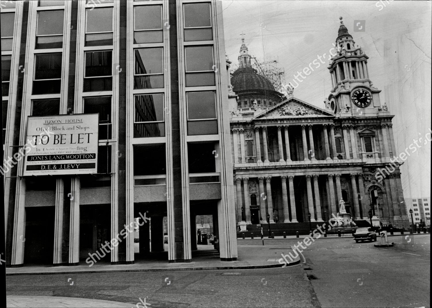 Juxon House Adjacent St Pauls Cathedral Editorial Stock Photo - Stock ...