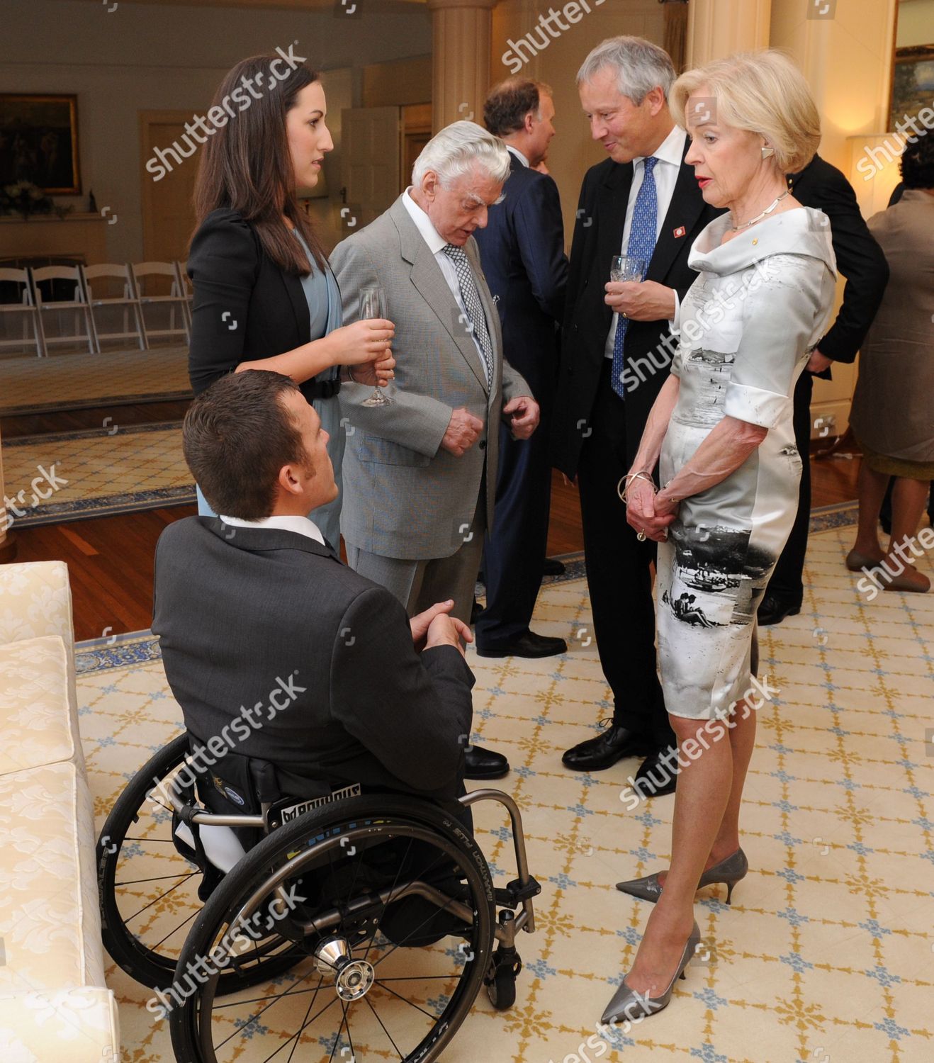 Kurt Fearnley Governorgeneral Australia Quentin Bryce Editorial Stock ...
