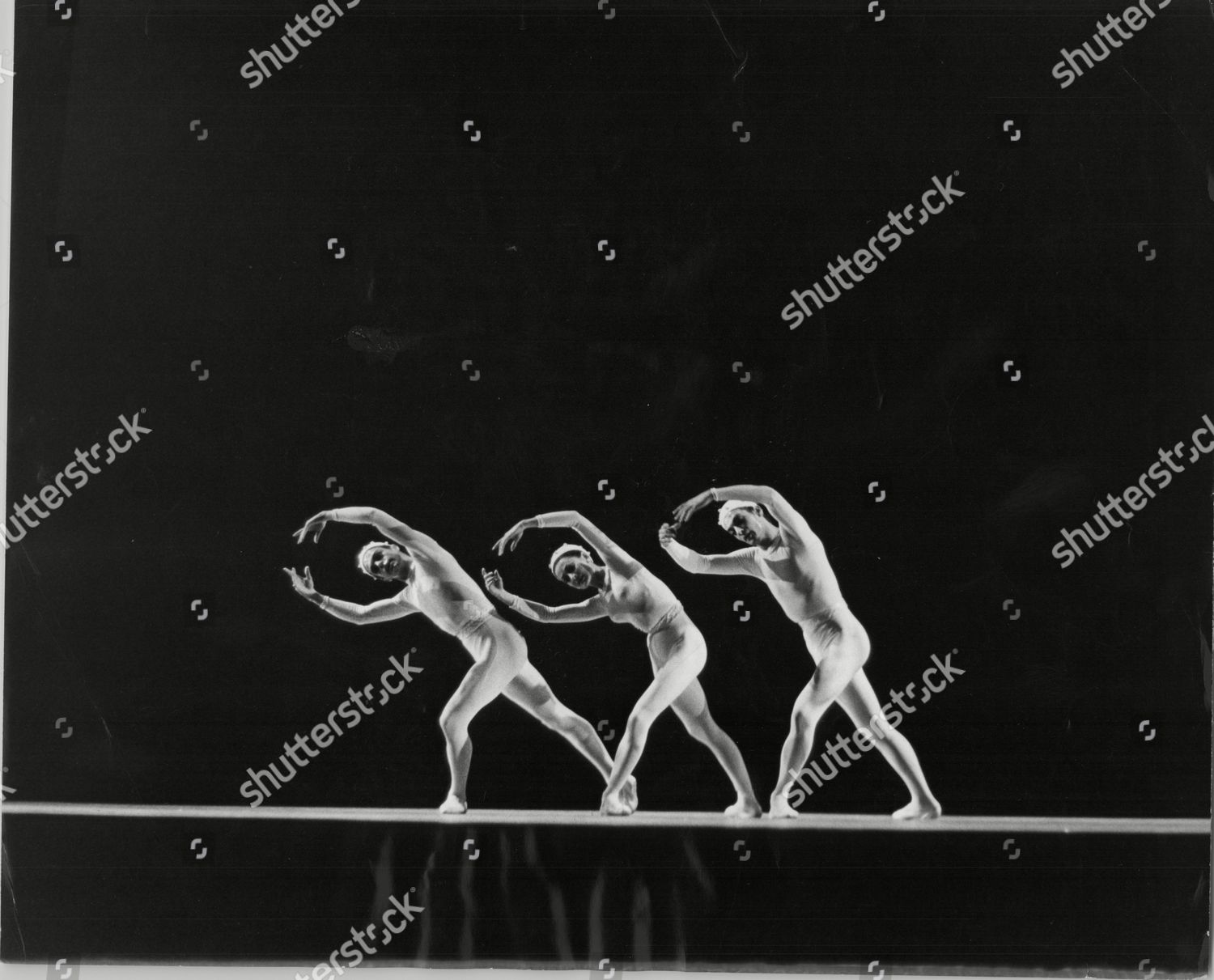 Monotones Danced By Vyvyan Lorraine Anthony Editorial Stock Photo ...