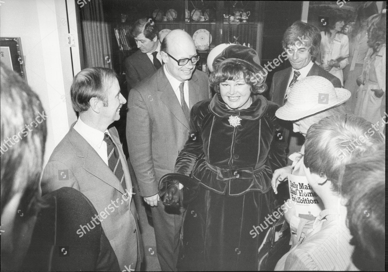 Patricia Harmsworth Viscountess Rothermere Ideal Home Editorial Stock ...